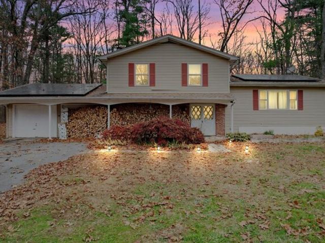 Northwoods Rd, Farmington, Home For Sale