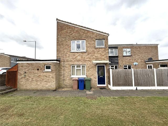 Norton Close, Corringham, Essex SS17, 3 bed semi detached house to rent, £1,650 pcm | PrimeLocation