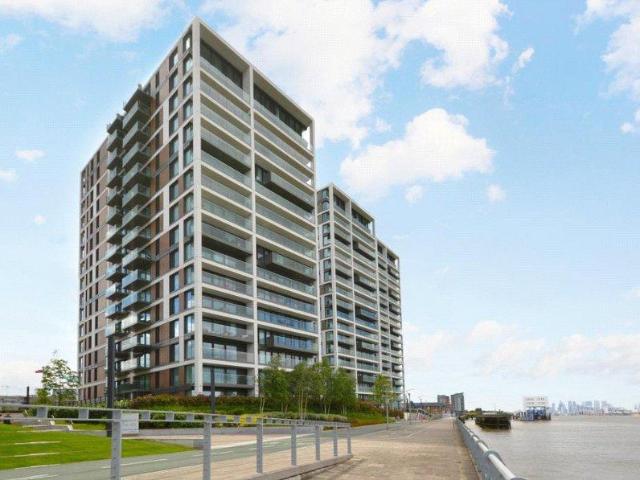 Norton House Duke Of Wellington Ave. 2 bed apartment to rent £2,700 pcm £623 pw