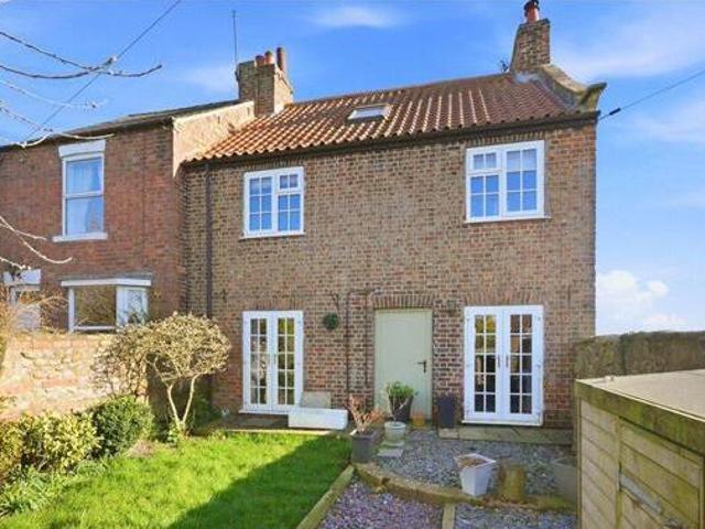 Norton Le Clay, York, 4 Bedroom Semi detached