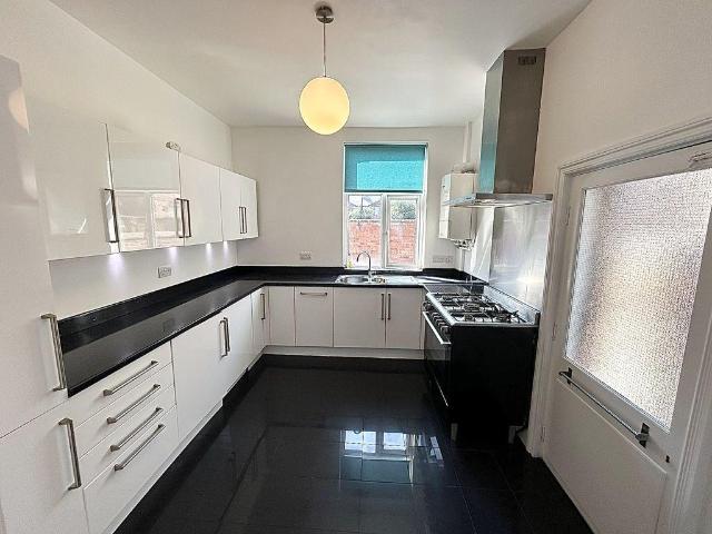 Norton Street, Manchester 3 bed terraced house to rent £1,495 pcm £345 pw