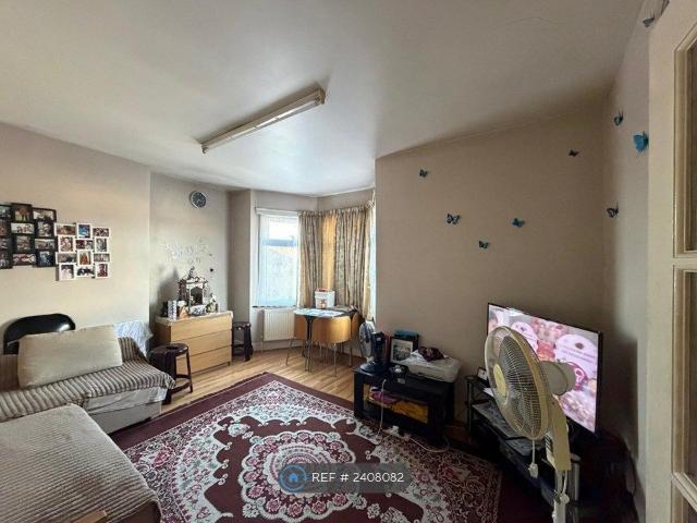 Norton Road, Wembley HA0, 2 bed maisonette to rent, £1,900 pcm | PrimeLocation