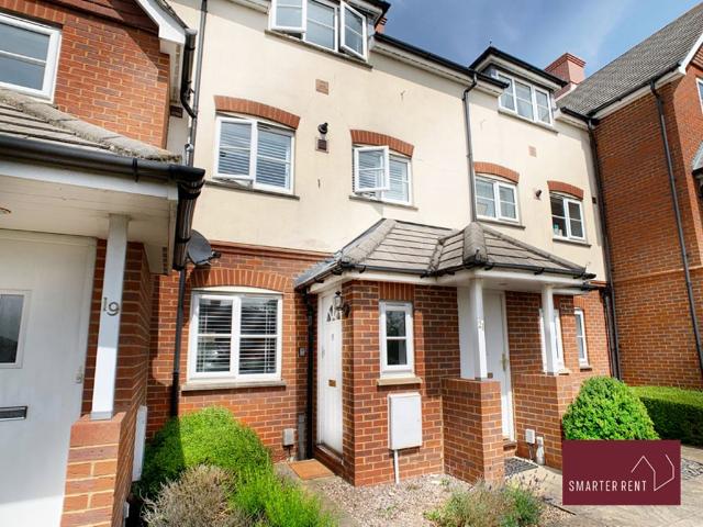 Norton Road, Wokingham RG40, 2 bed terraced house to rent, £3,000 pcm | PrimeLocation