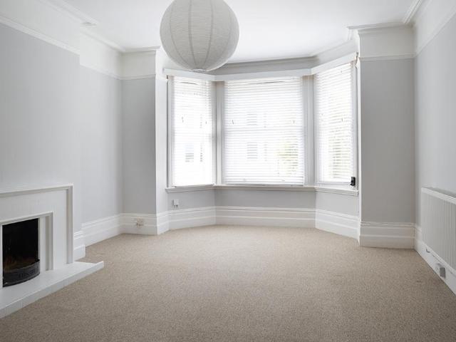 Norton Road, Hove BN3 1 bed flat to rent £1,395 pcm £322 pw