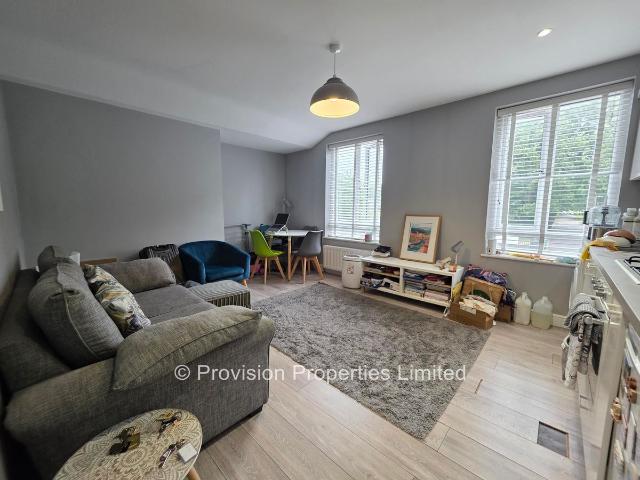 Norville Terrace, Headingley, Leeds LS6, 1 bed flat to rent, £850 pcm | PrimeLocation