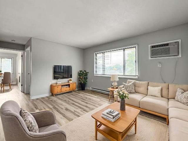 Norwalk Meadows 2 Bedroom Apartment for Rent at 1212 Holly Dr, Norwalk, IA 50211