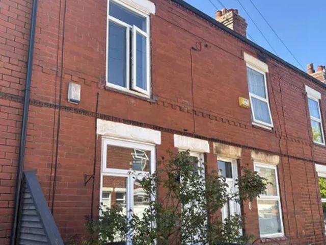 Norway Grove, Stockport, SK5 7QR, United Kingdom | 2 bed townhouse for rent #166532951 | Rentberry