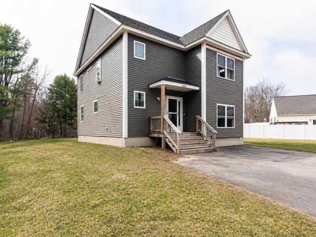 Norway Plains Rd, Rochester, Home For Sale