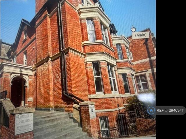 Norwich Mansions, Bournemouth, BH2 2 bed flat to rent £1,050 pcm £242 pw