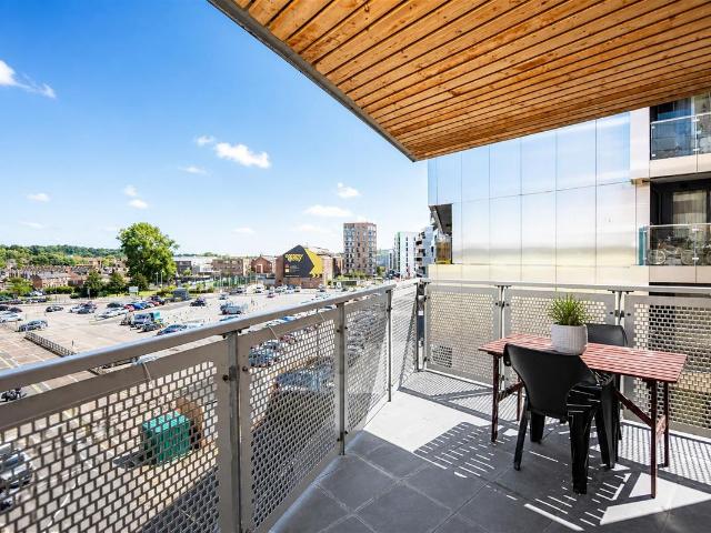 Norwich NR1, 2 bed flat to rent, £1,500 pcm | PrimeLocation