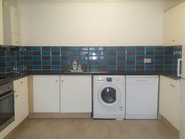 Norwich Avenue, Bournemouth BH2, 2 bed flat to rent, £1,350 pcm | PrimeLocation