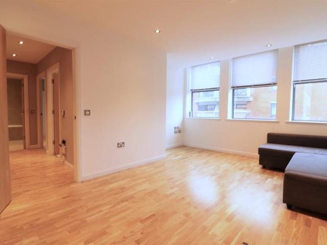 Norwich House, Streatham High Road, London SW16, 2 bed flat to rent, £2,100 pcm | PrimeLocation