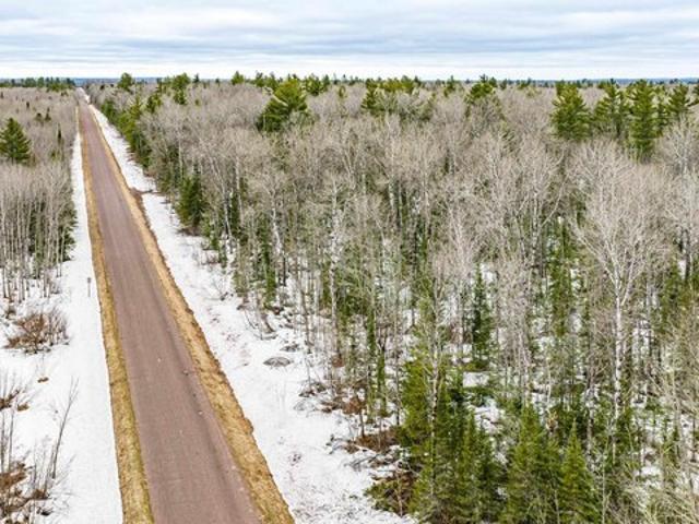 Norwich Rd, Ewen, MI 49925