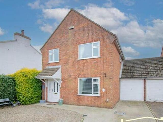 Norwich Road, Dereham, 4 Bedroom Detached