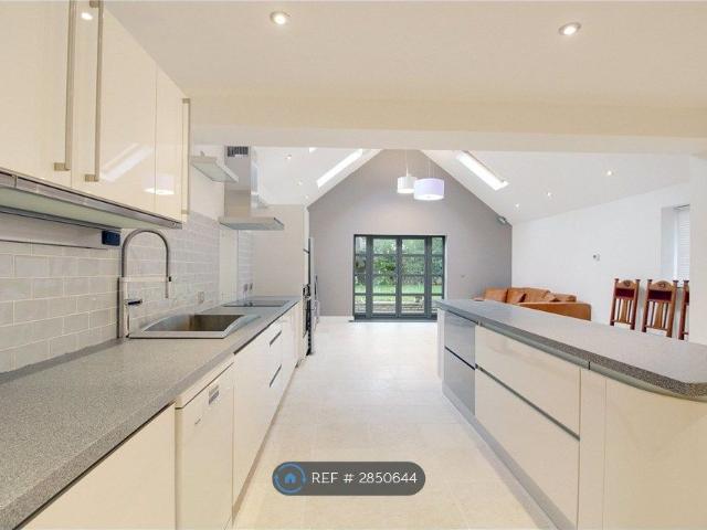 Norwich Road, Norwich NR15, 4 bed detached house to rent, £1,795 pcm | PrimeLocation