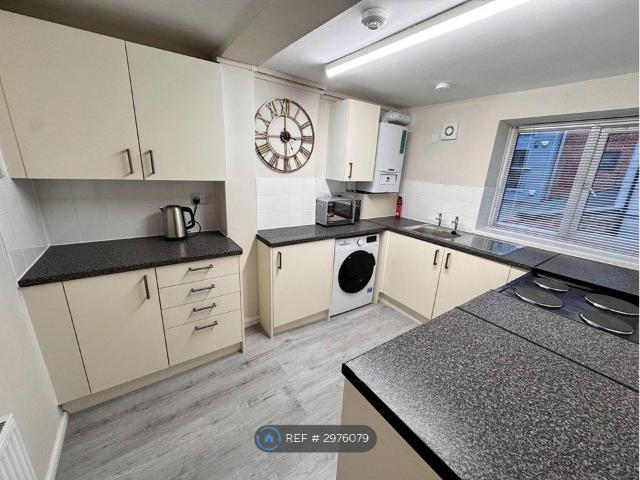 Norwich Street, Fakenham NR21, 2 bed flat to rent, £850 pcm | PrimeLocation