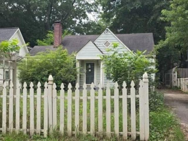 Norwood Ave NE