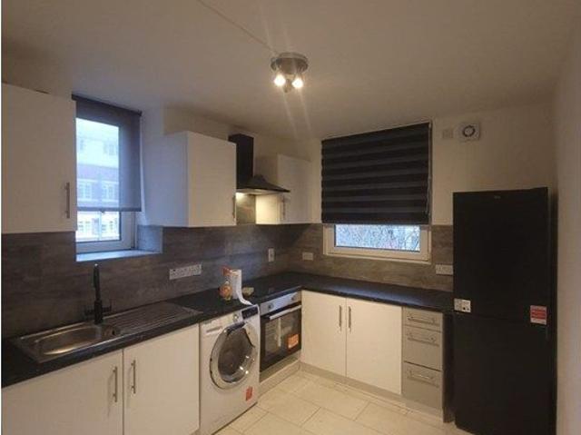 Norwood House, London E14, 3 bed maisonette to rent, £2,350 pcm | PrimeLocation