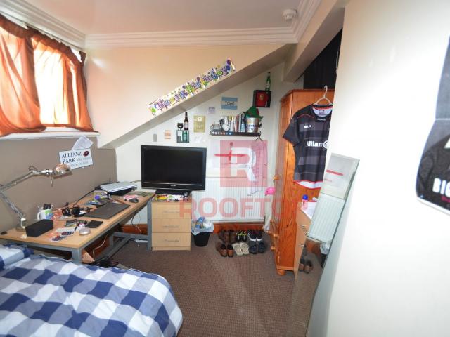 Norwood Place, Leeds LS6, 5 bed shared accommodation to rent, £572 pppm | PrimeLocation