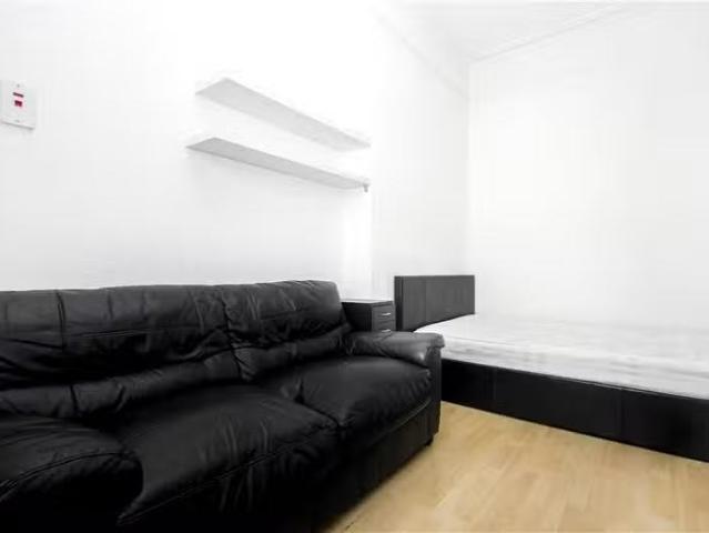 Norwood Road, London, SE27 9DL