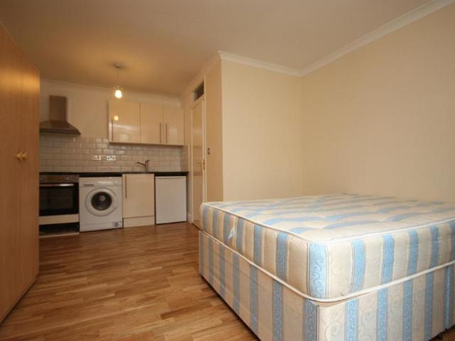 Norbroke Street, East Acton, London, W12 0QU