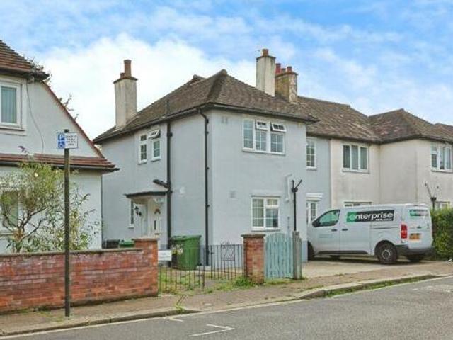 Norbroke Street, London, 3 Bedroom Semi detached