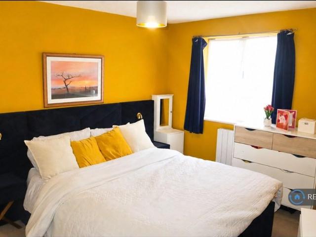 Norbury Avenue, Watford, WD24 1 bed flat to rent £1,350 pcm £312 pw