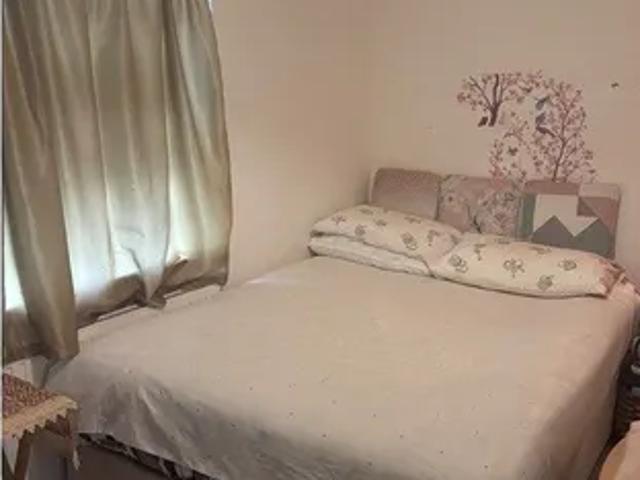 Norbury Avenue, London, CR7 8AF, United Kingdom | Room for rent #114905035 | Rentberry