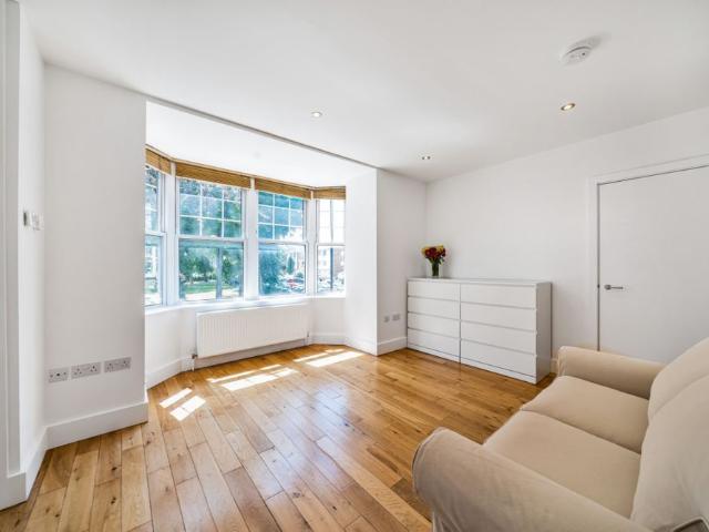 Norbury Crescent, Norbury, London, SW16