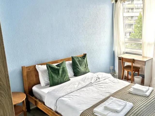 Norbury Hill, London, SW16 3RU, United Kingdom | 3 bed house for rent #156075453 | Rentberry