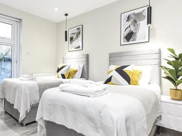 Norcutt Road, London, TW2 6SR, United Kingdom | 2 bed apartment for rent #136034905 | Rentberry