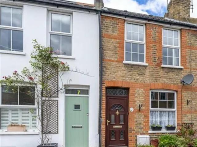 Norcutt Road, London, TW2 6SR, United Kingdom | 2 bed house for rent #138147747 | Rentberry