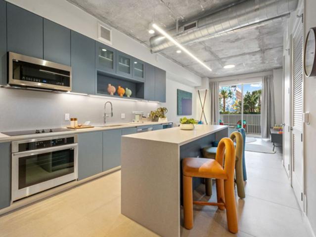 Noreen C is offering a Room For Rent in North Miami, Miami in May 2026 $0.00