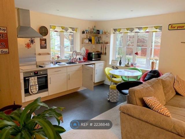 Norfolk, Norwich NR1, 2 bed flat to rent, £1,250 pcm | PrimeLocation