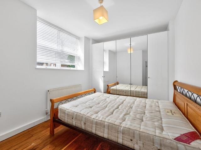 Norfolk Avenue, London, N15 6JX
