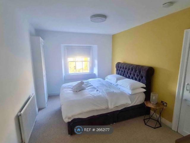 Norfolk Buildings, Bath BA1, 1 bed flat to rent, £1,800 pcm | PrimeLocation