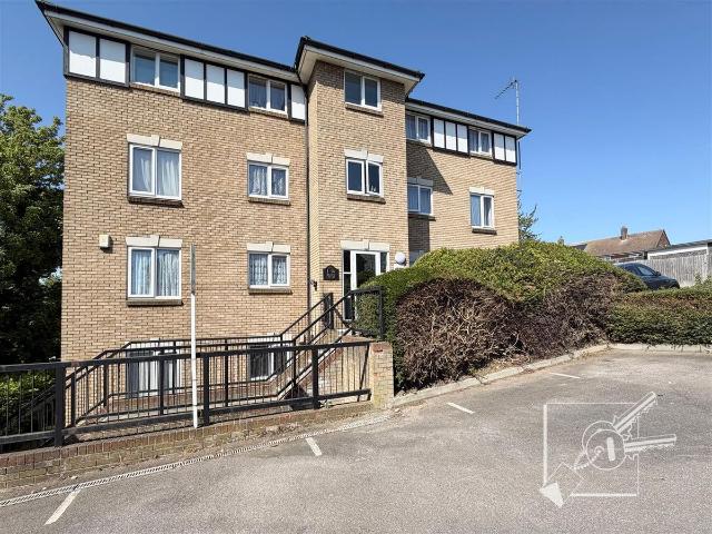 Norfolk Close, Dartford, Kent DA1, 1 bed flat to rent, £1,200 pcm | PrimeLocation