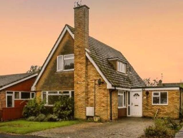 Norfolk Crescent, Framlingham, 3 Bedroom Detached