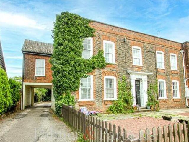 Norfolk House, High Street, 1 Bedroom Apartment