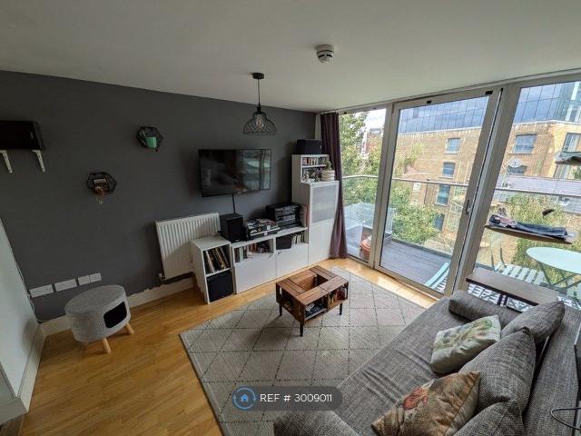 Norfolk House, London SE8, 1 bed flat to rent, £2,000 pcm | PrimeLocation