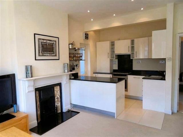 Norfolk Road, Colliers Wood SW19, 2 bed flat to rent, £2,200 pcm | PrimeLocation