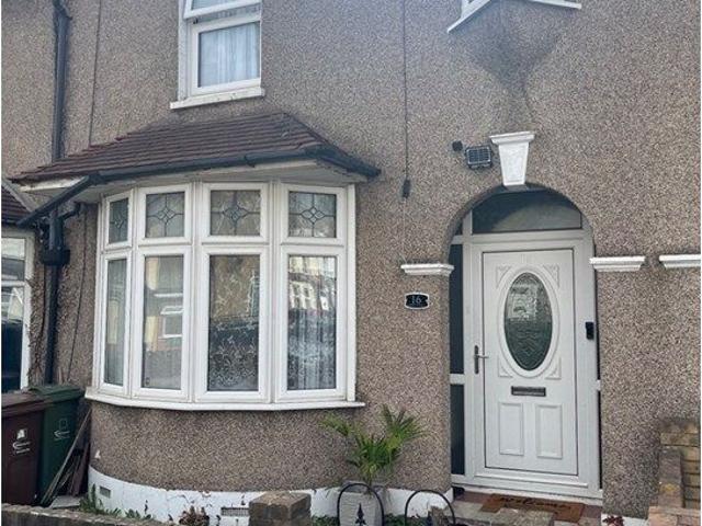 Norfolk Road, Barking IG11, 3 bed terraced house to rent, £2,300 pcm | PrimeLocation