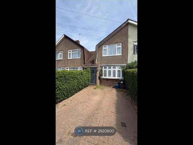 Norfolk Road, Feltham TW13, 2 bed terraced house to rent, £1,700 pcm | PrimeLocation
