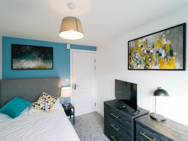 Norfolk Road, Reading RG30, Room to rent, £650 pcm | PrimeLocation