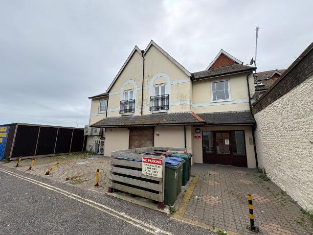 Norfolk Street, Bognor Regis PO21, 1 bed flat to rent, £900 pcm | PrimeLocation