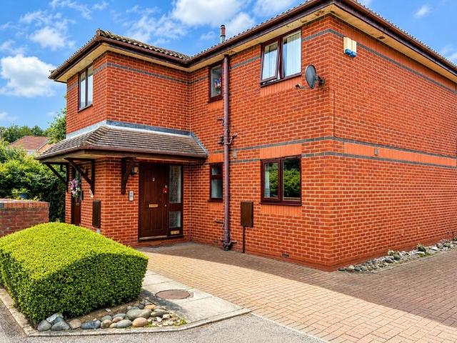 Norfolk Street, Runcorn, WA7 1NZ
