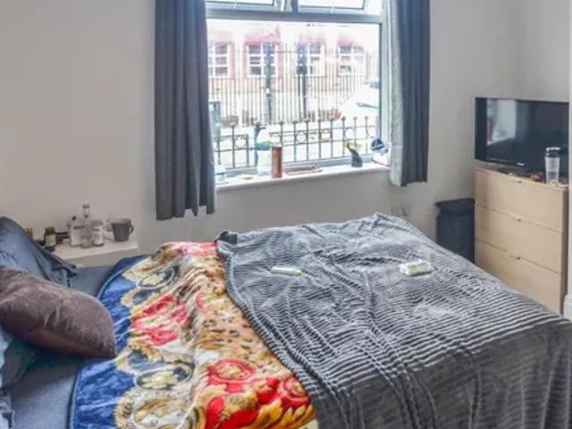 Norfolk Street, Salford, M6 6DP, United Kingdom | 4 bed house for rent #116880612 | Rentberry