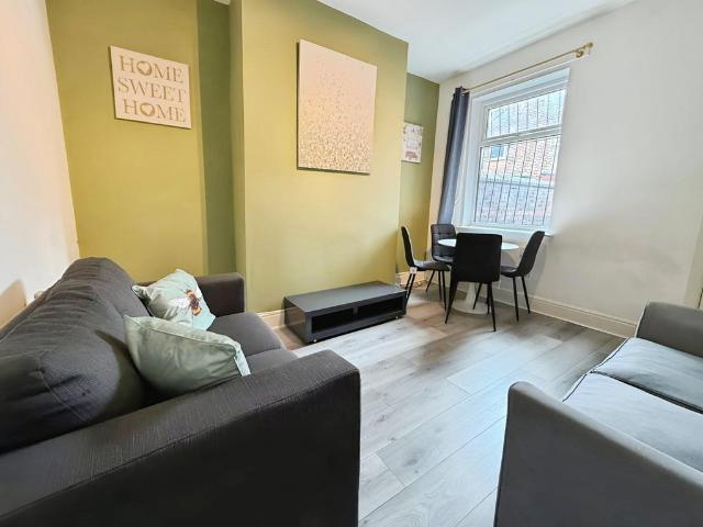 Norfolk Street, Salford, Greater. 4 bed terraced house to rent £1,900 pcm £438 pw