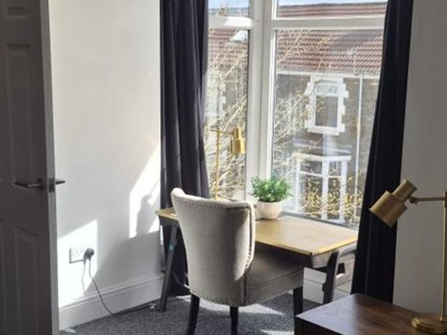 Norfolk Street, Swansea SA1, Room to rent, £550 pcm | PrimeLocation