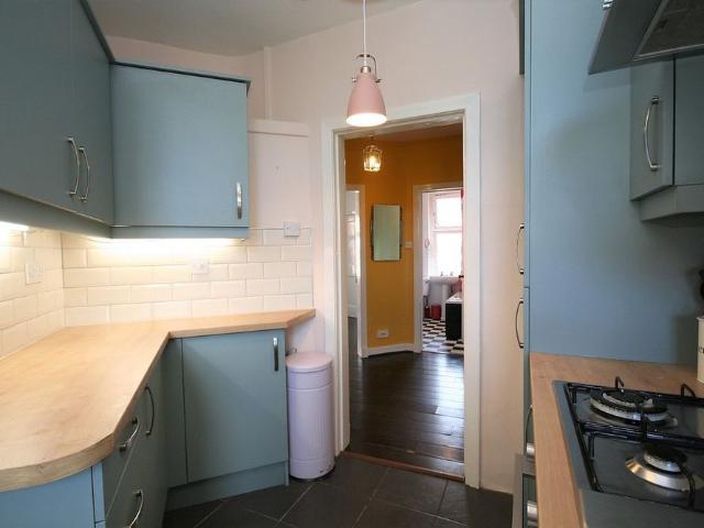 Norham Street – Bright 2 Bedroom Furnished Apartment, Shawlands – LET AGREED